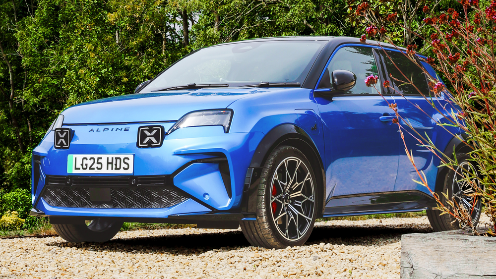Government Announces Major Grant Boost for Renault and Alpine EVs ...